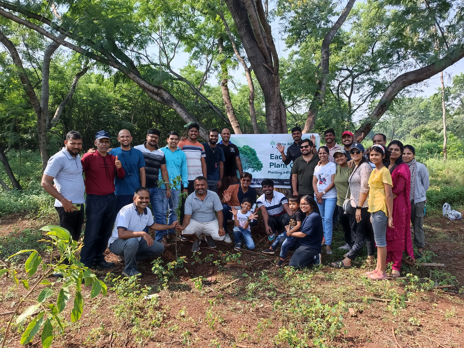 Tree Planting Corporate Responsibility: Green Business Strategy – Grow ...